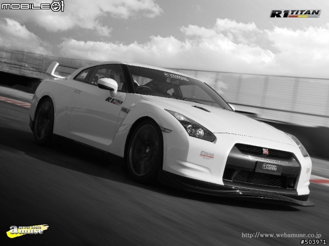 Amuse R35 GTR PHANTOM - Mobile01