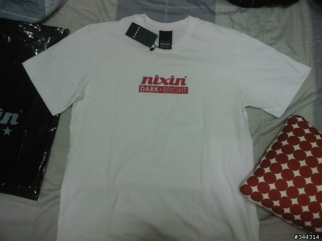 Nixin LOGO BOX 短T - Mobile01