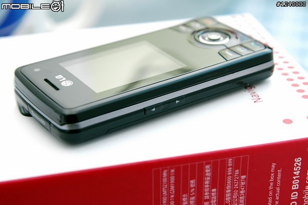 LG KS500 開箱：$7990 輕鬆擁有的時尚 AGPS 導航手機 - Mobile01
