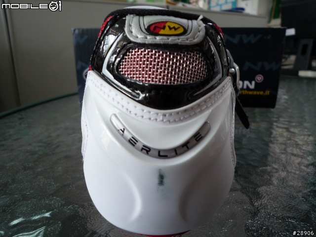 義大利 Northwave Aerlite SBS Carbon 卡鞋開箱 - Mobile01