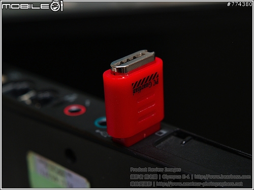 [新鮮知] 電腦資訊防護又一章 - USB Port Lock with Blockers - Mobile01