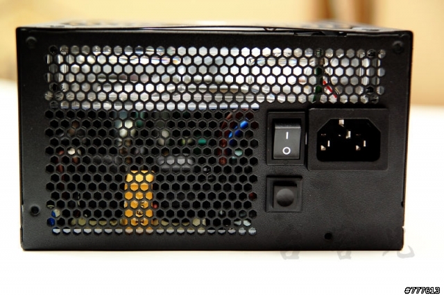 高貴不貴的Corsair GS600入手實測 - Mobile01