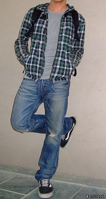 [分享] Uniqlo 全日製 (060697) 63 blue - Mobile01