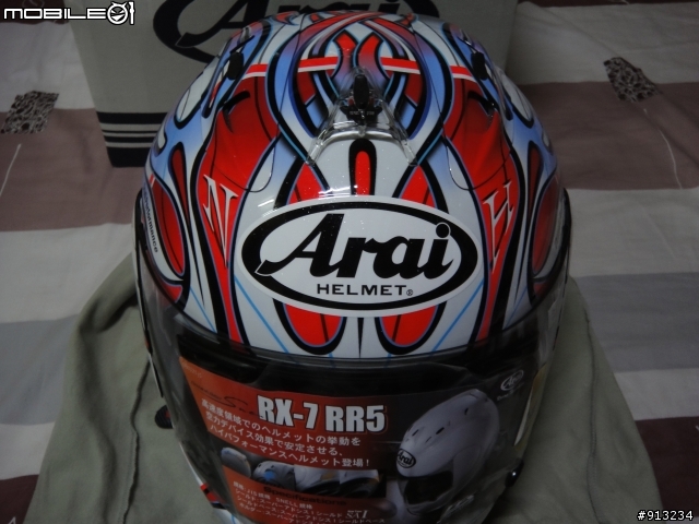 (開箱)分享剛入手之Arai RX-7 RR5 HAGA WSBK 芳賀紀行 - Mobile01