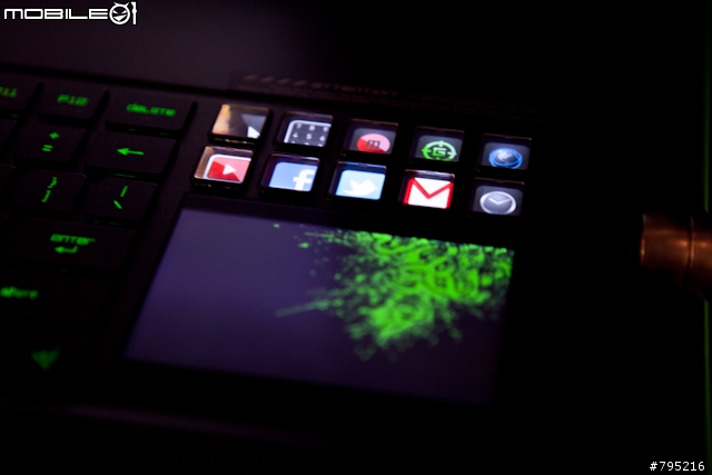 【E3 2012】電競新品ARTEMIS控制器首度現身！Razer展區一覽 - Mobile01