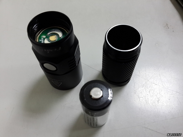 FENIX PD12 簡單開箱 - Mobile01