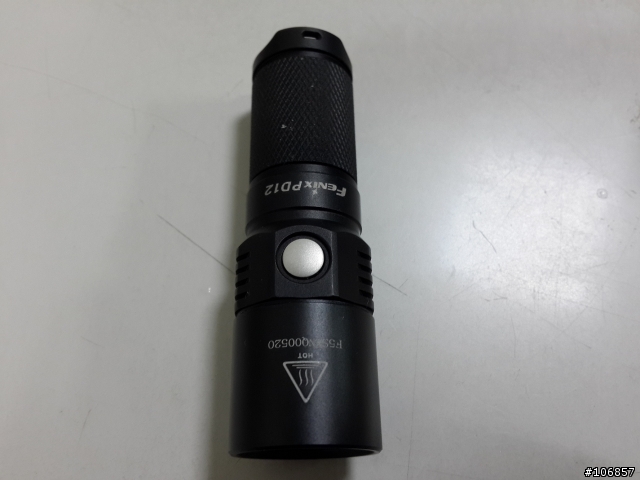 FENIX PD12 簡單開箱 - Mobile01