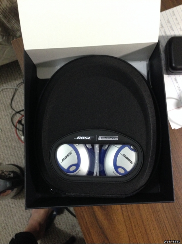 [簡易開箱]Bose Qc15 x colorware 簡易開箱 - Mobile01