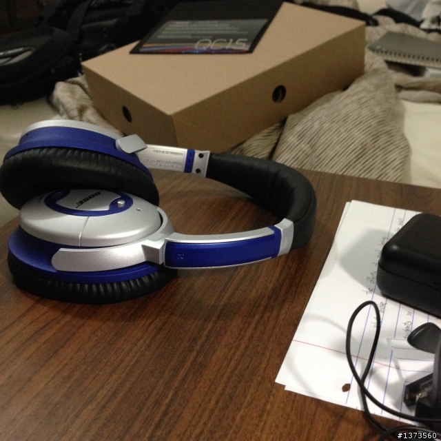 [簡易開箱]Bose Qc15 x colorware 簡易開箱 - Mobile01