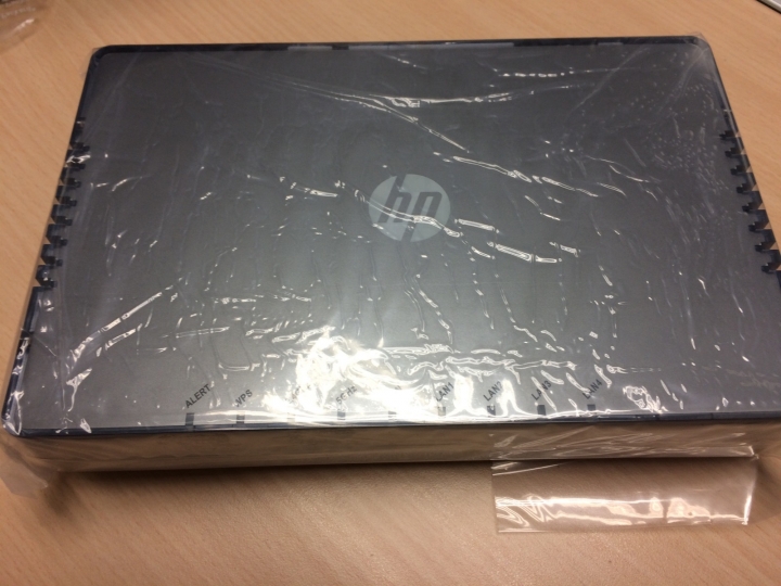 HP SOHO及小企業 R100 系列 R120 Wireless VPN Router 不專業開箱文 Part 1 - Mobile01