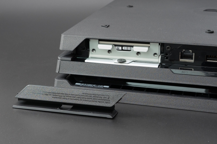 【開箱】PS4 Pro - Mobile01