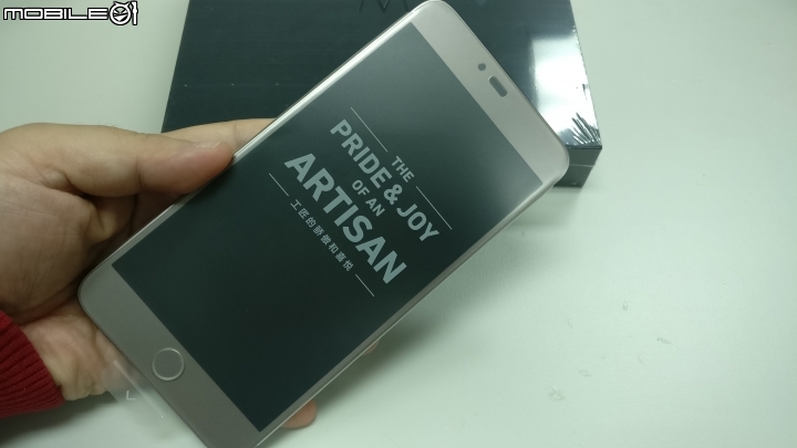 [開箱]超難買到的但是支援台灣全頻又有4G+3G雙卡..錘子手機M1L高配(6G+64G)咖啡金版~~ - Mobile01