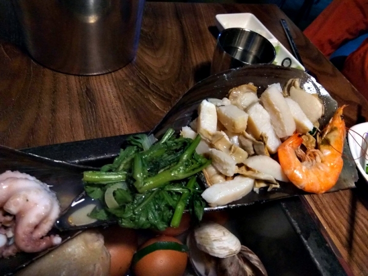 韓國首爾必吃美食~LOCO LOCO Seafood~Steamed Shellfish Restaurant~特色餐~蒸海鮮~海鮮霸王別雞鍋 ...