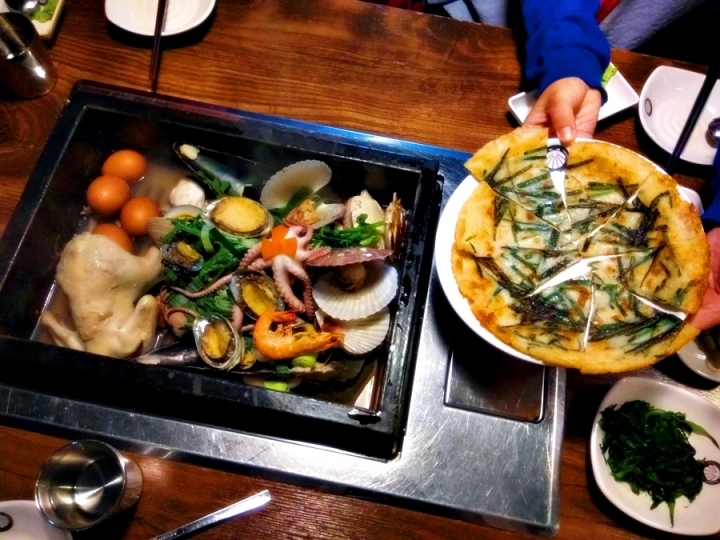 韓國首爾必吃美食~LOCO LOCO Seafood~Steamed Shellfish Restaurant~特色餐~蒸海鮮~海鮮霸王別雞鍋 ...