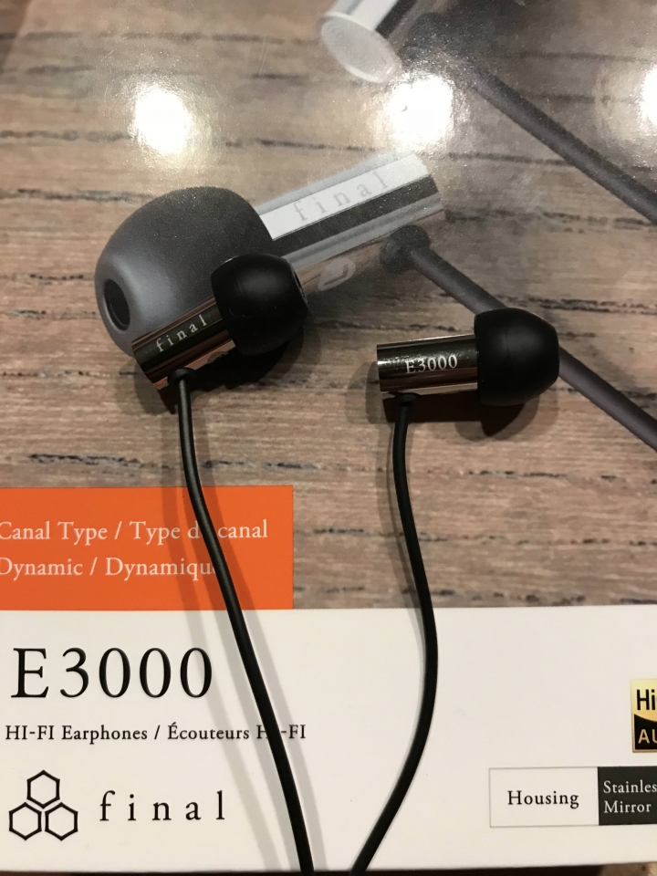 [開箱] Final E3000不專業開箱 - Mobile01