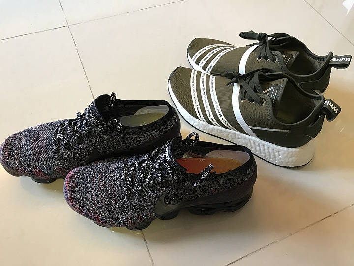 Adidas BOOST or Nike AIR - Mobile01