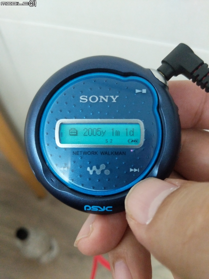 時代的眼淚啊~~Sony Net Walkman NW-E105開箱 - Mobile01