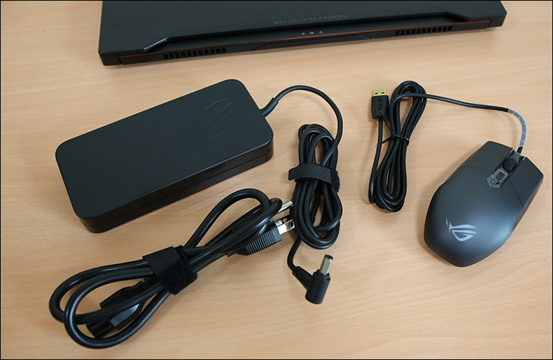 ROG GU501GM 荷包清空之開箱文 - Mobile01
