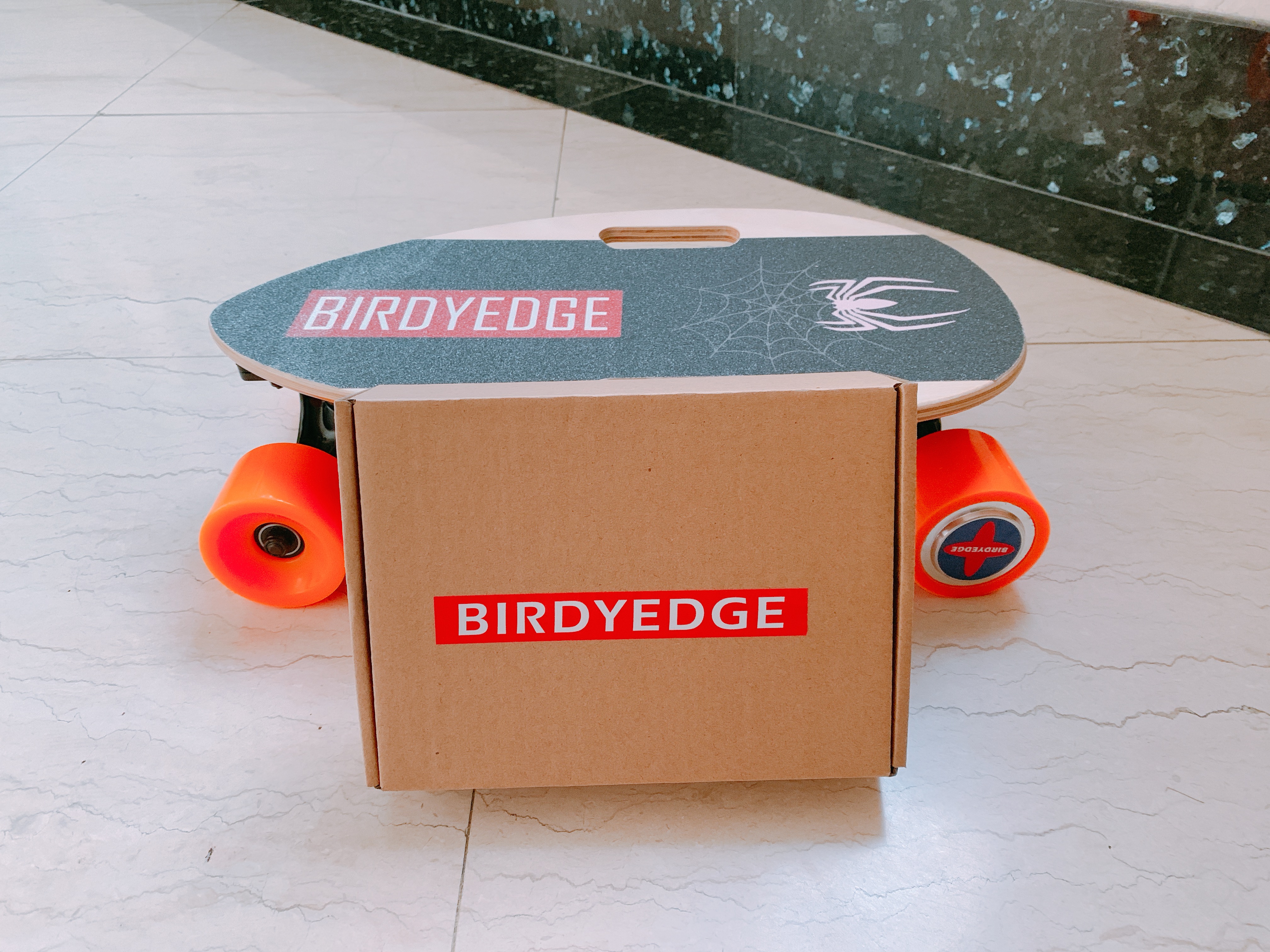 BIRDYEDGE SMALL 新品設計電動滑板 - Mobile01