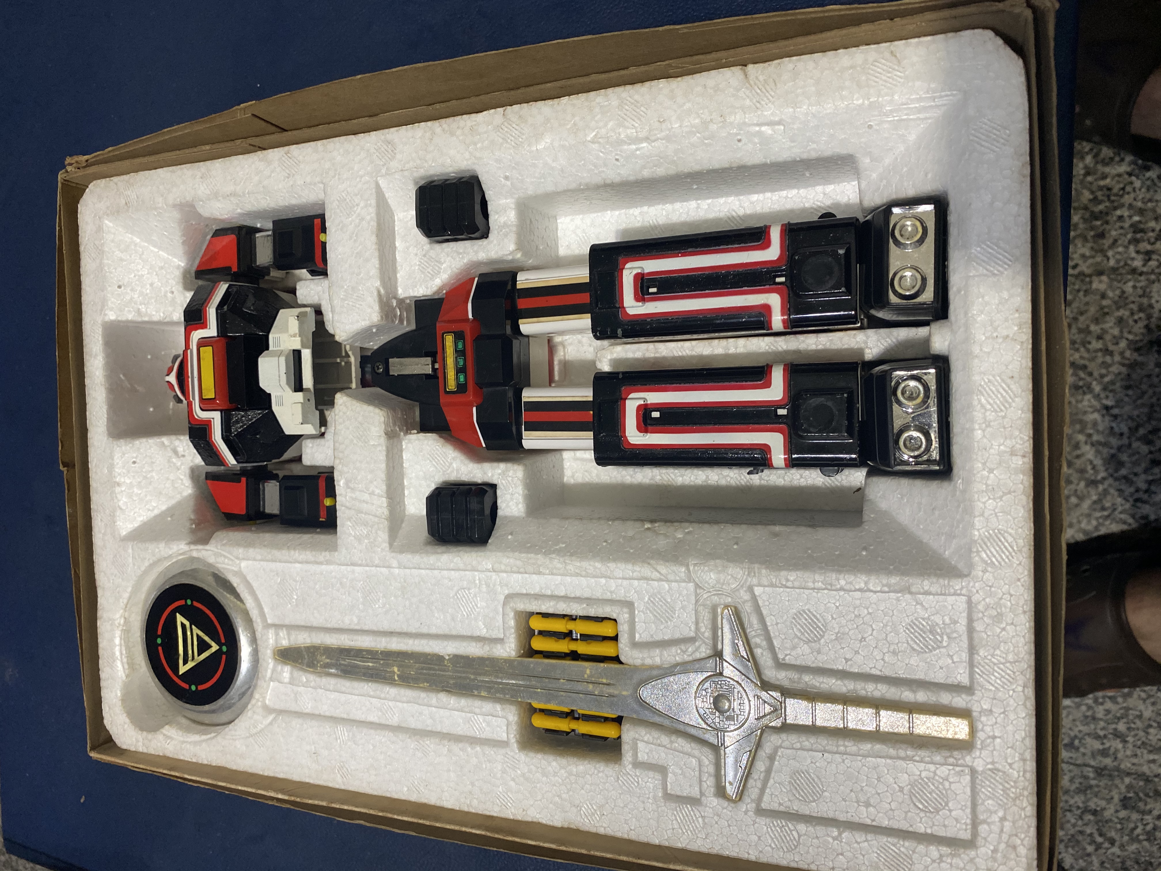 30+年前的Bio Robo玩具 - Mobile01