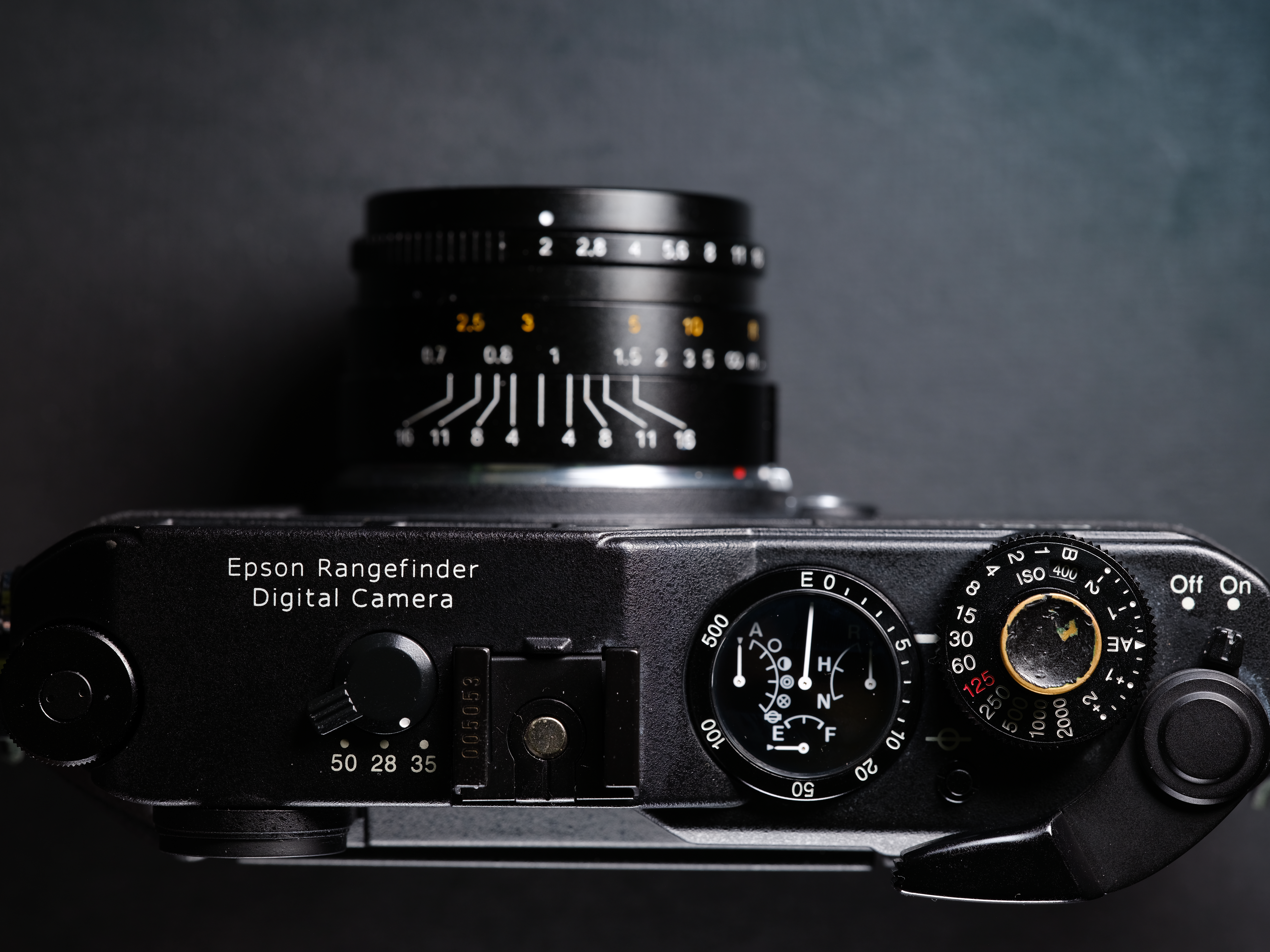 世界上第一台數碼旁軸相機 EPSON R-D1 / R-D1s / R-D1x 蓋大樓 - Mobile01