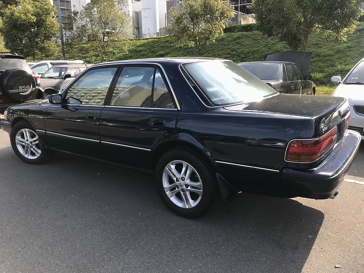 1989年出廠TOYOTA MX83 Cressida 開箱 - Mobile01