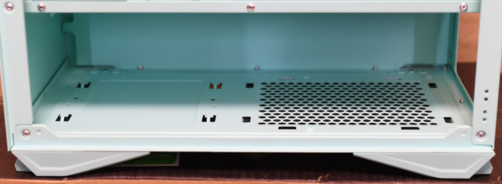 darkFlash DLM22 Neo Mint薄荷綠機殼開箱 - Mobile01