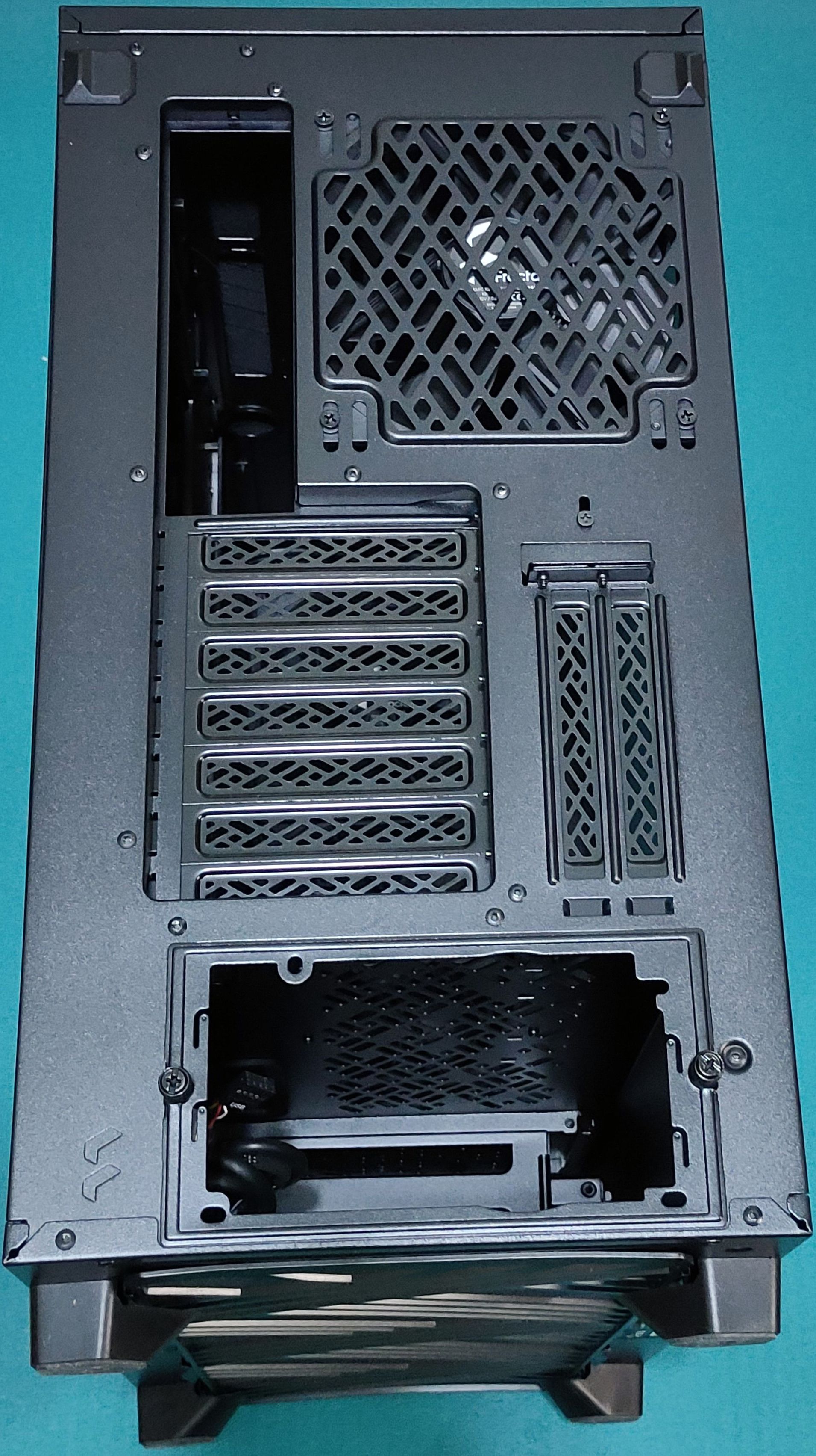 最棒聖誕禮物Fractal Design Define 7 TG 開箱 - Mobile01