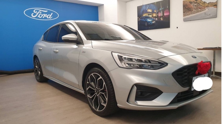 家中新成員Ford Focus 4D ST-line lommel開箱 - Mobile01