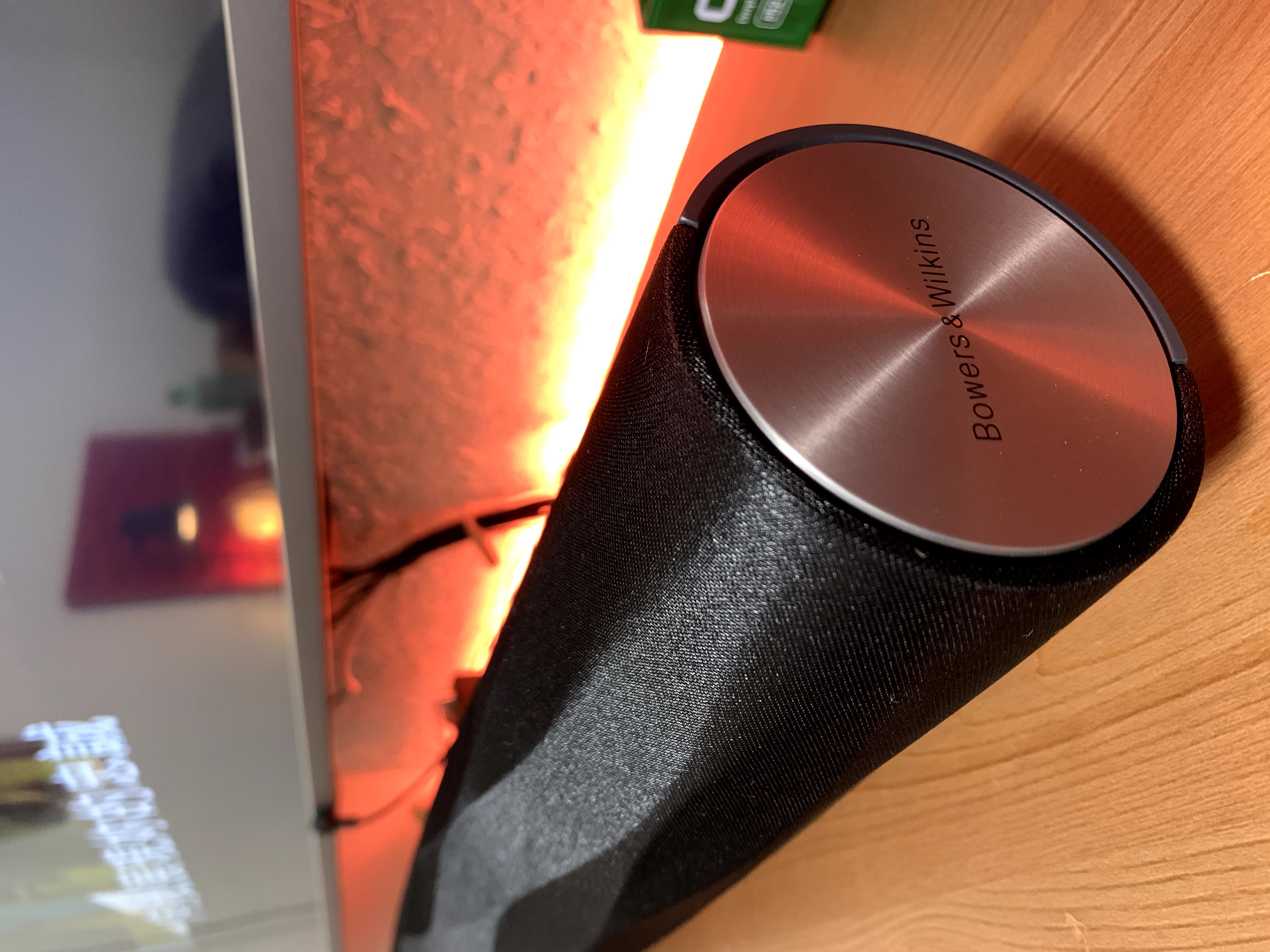 [簡易開箱] 英國 B&W Bowers & Wilkins Formation Bar 無線Soundbar + BASS 無線重低音喇叭 ...