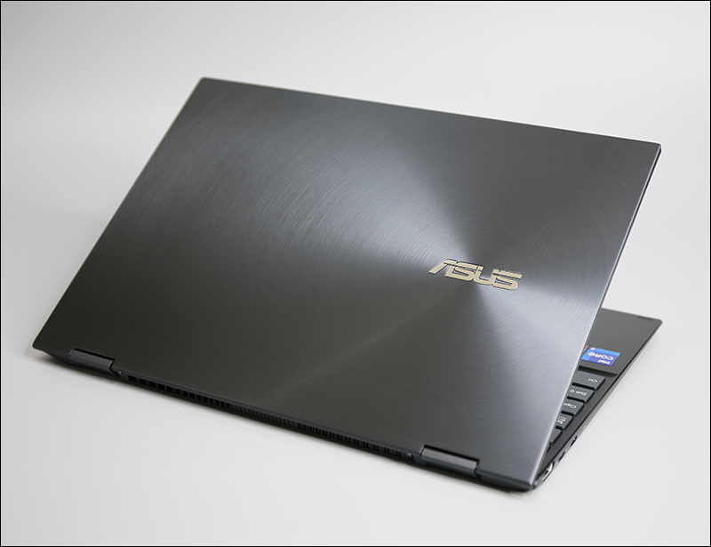 [新機報報] 華碩 ASUS ZenBook Flip 13「UX363EA」 - Mobile01