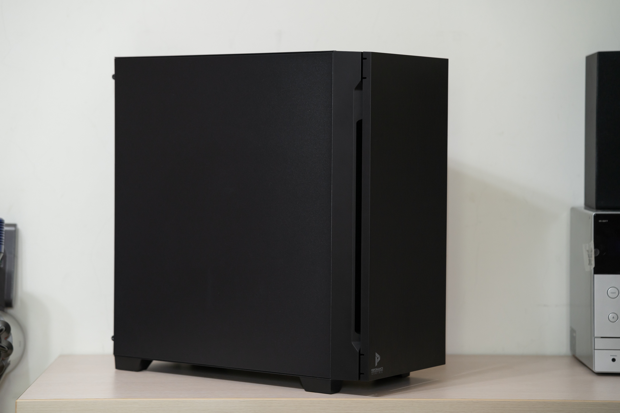 靜音性能兩者兼顧 ANTEC P10 FLUX - Mobile01