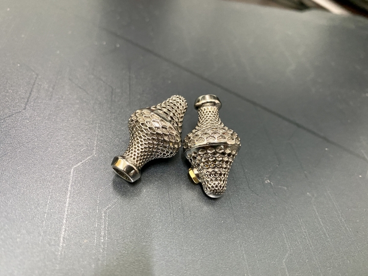 final lab ii 鑑賞老東西 - Mobile01