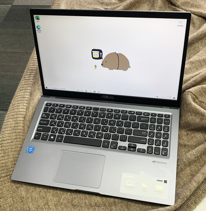 工作機ASUS X515M - Mobile01