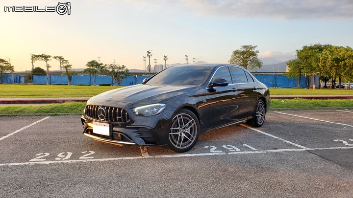 M-Benz E53 AMG 簡單開箱 ---- 舒適運動兼具的六缸快車 - Mobile01