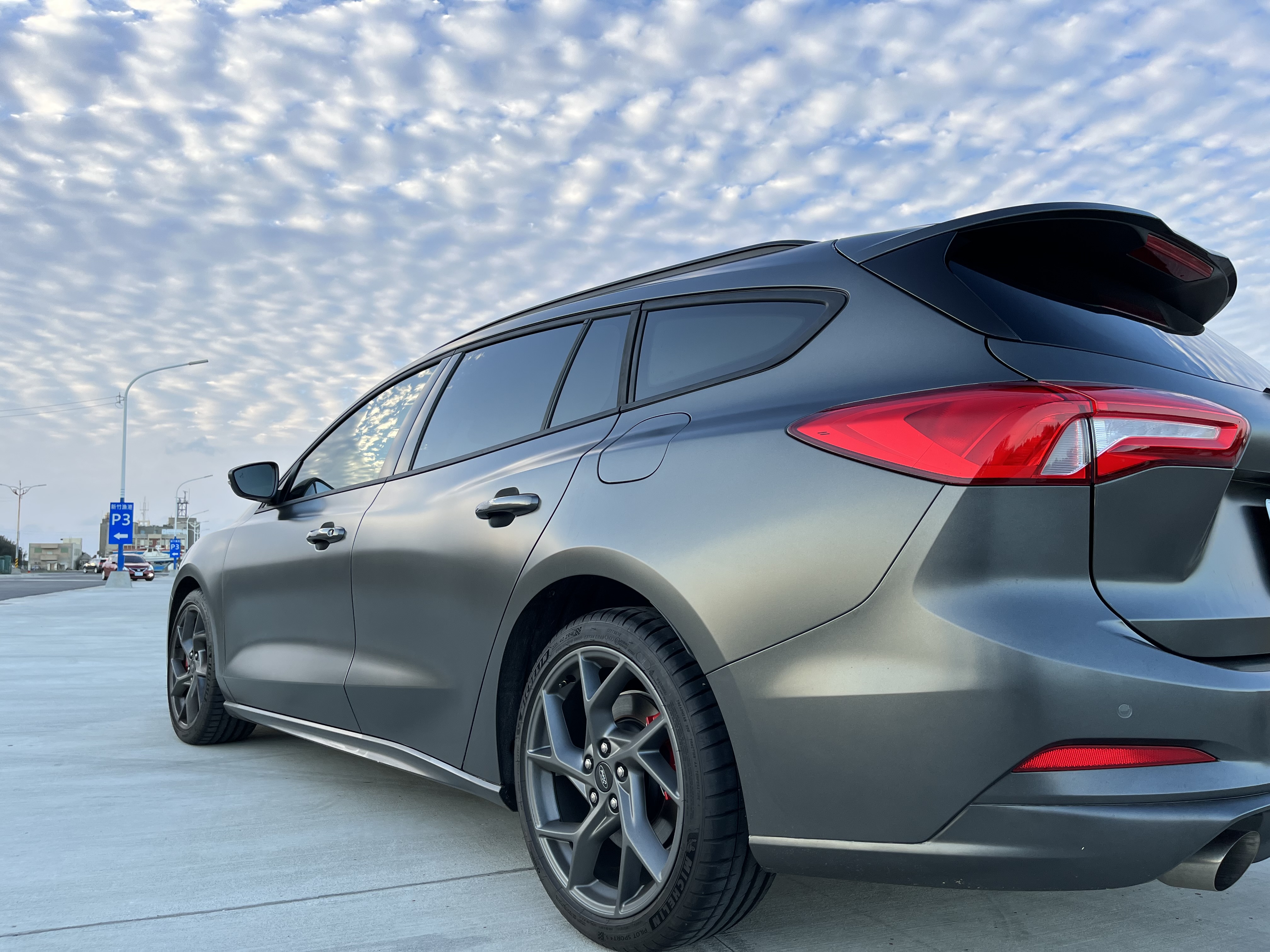 【開箱】Ford Focus Wagon SLS - Mobile01