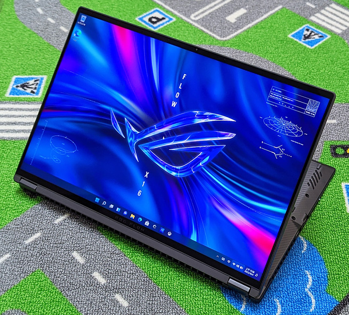 ROG Flow X16 頂規速寫 - Mobile01