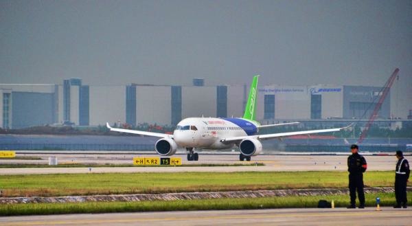 重要里程碑！C919获中国民航局颁发型号合格证 - Mobile01
