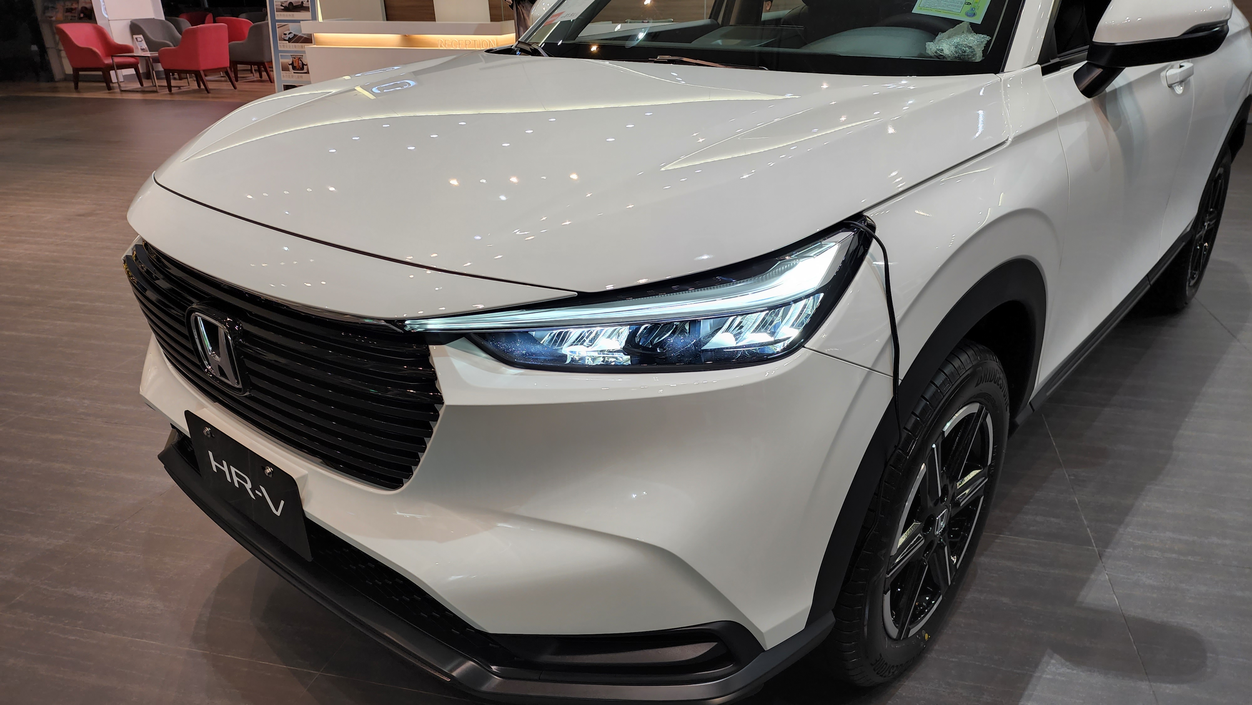 2022 HRV尊榮版-白 開箱分享 - Mobile01