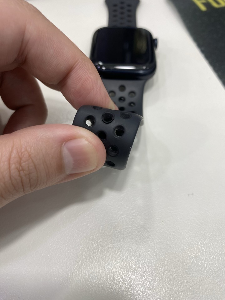 Apple Watch Nike的洞洞錶帶 - Mobile01