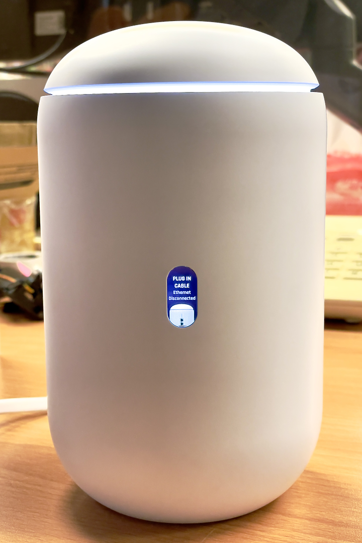 Ubiquiti UniFi Dream Router 開箱 - Mobile01