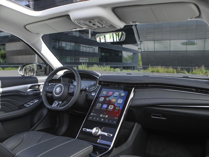 MG MPV期待台灣引進 - Mobile01