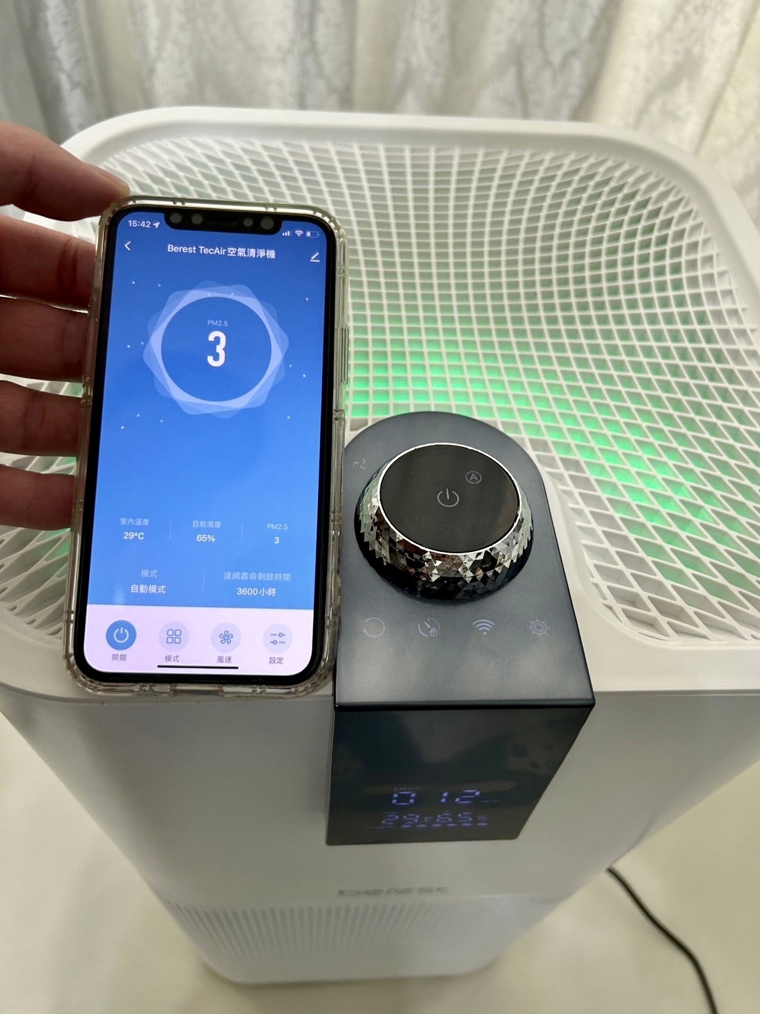 【開箱】UVC抗敏空氣清淨機｜BH集團出身的berest品牌 - Mobile01