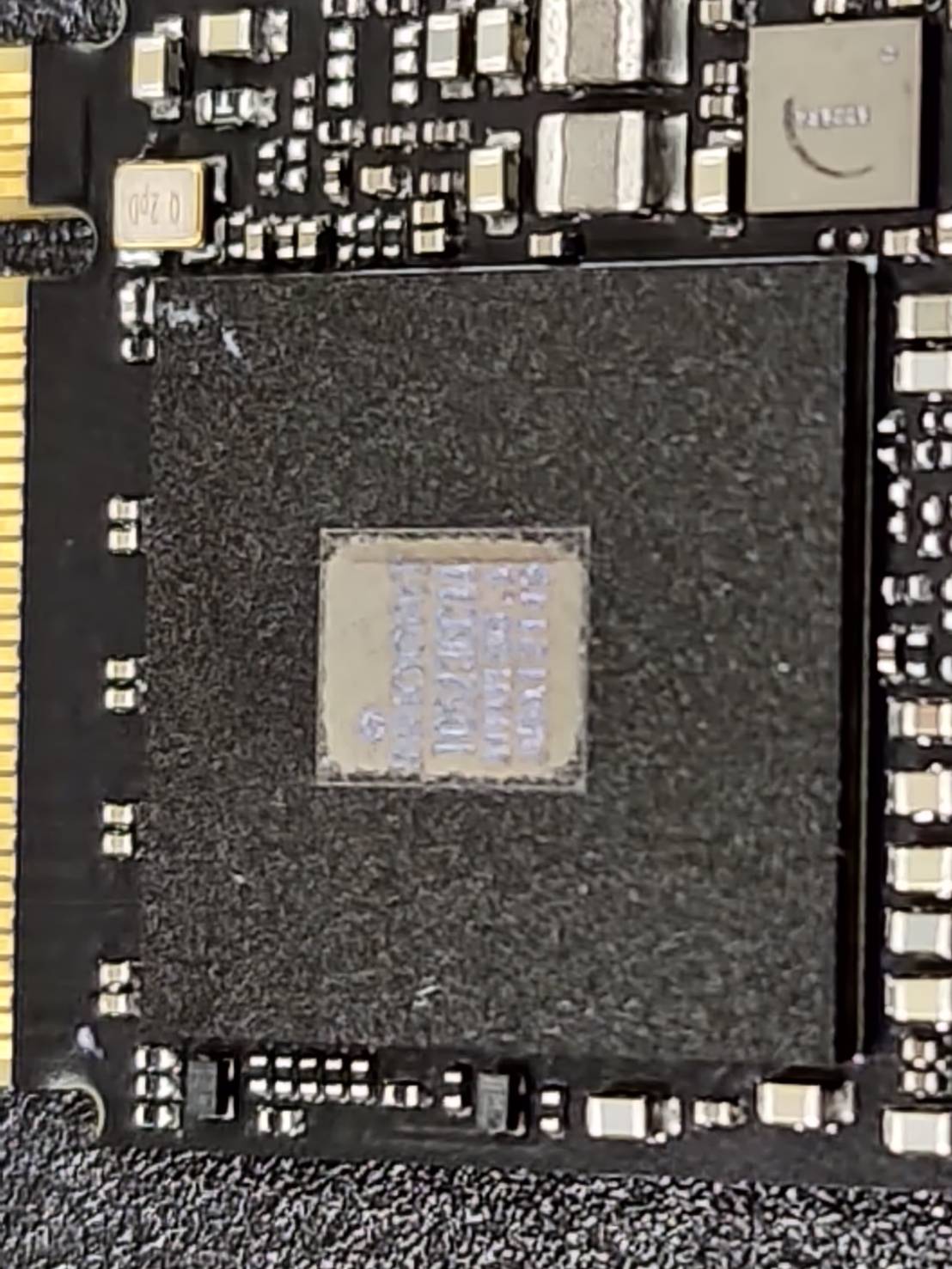 KLEVV CRAS C930 "Born for Faster Life" - Mobile01