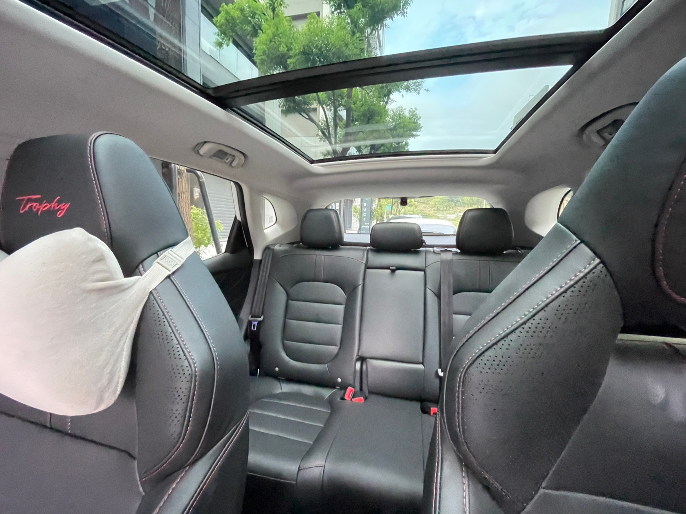 我與MG HS1.5T 的故事 - Mobile01