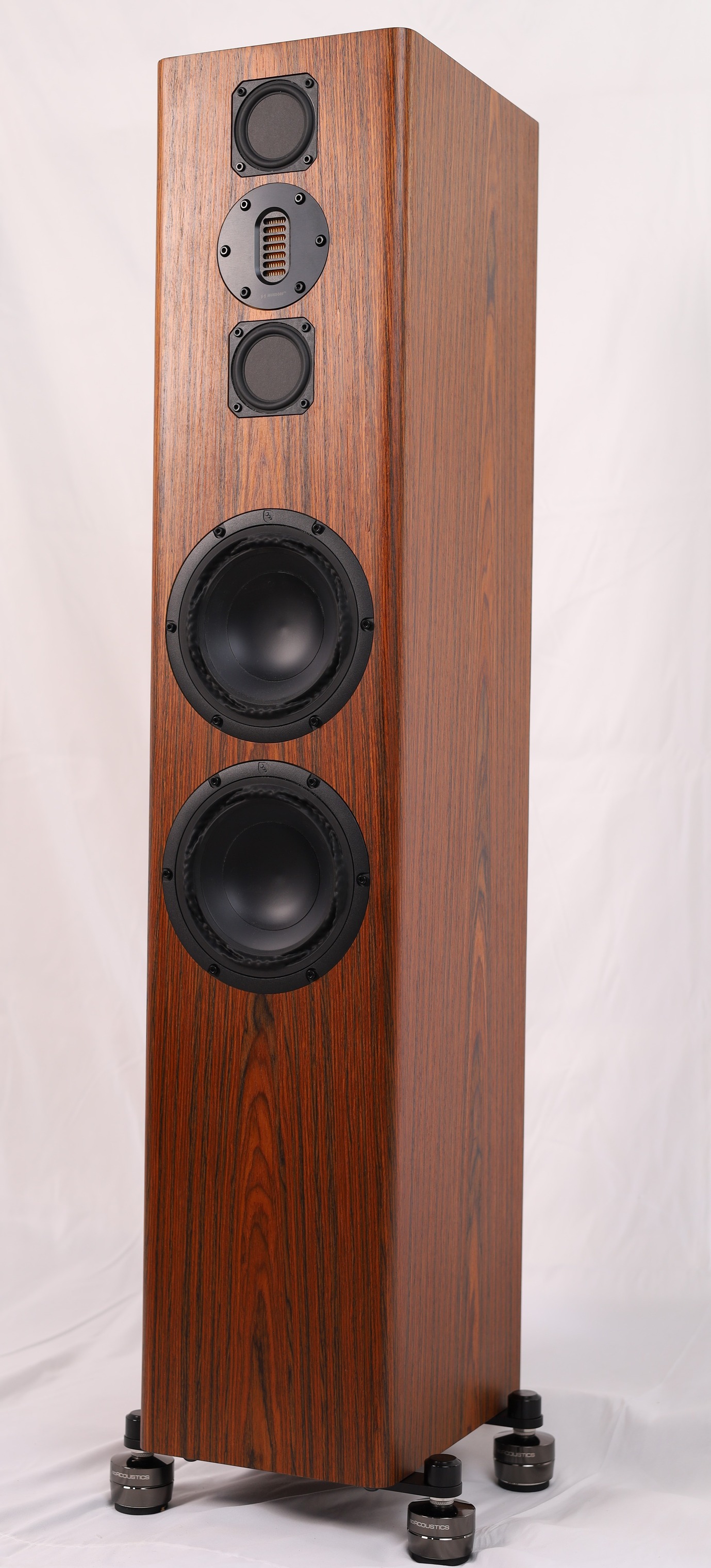 [ 權威媒體 AUDIOHOLICS 評測] 極致表現的小型落地喇叭~Philharmonic BMR HT Tower - Mobile01