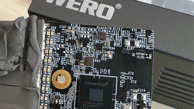 ASM2464PD USB4 外接盒開賣囉 - Mobile01