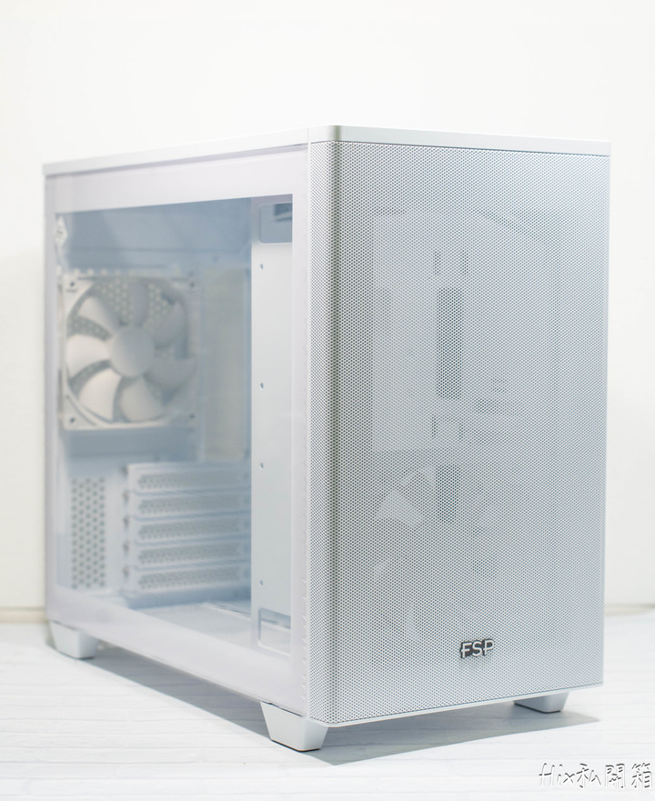 [開箱] 來自全漢的MATX機殼 CST360 WHITE - Mobile01