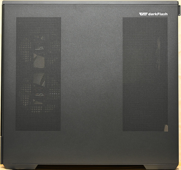 darkFlash MOTI機殼開箱 - Mobile01