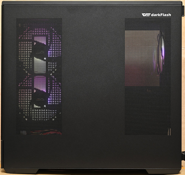 darkFlash MOTI機殼開箱 - Mobile01